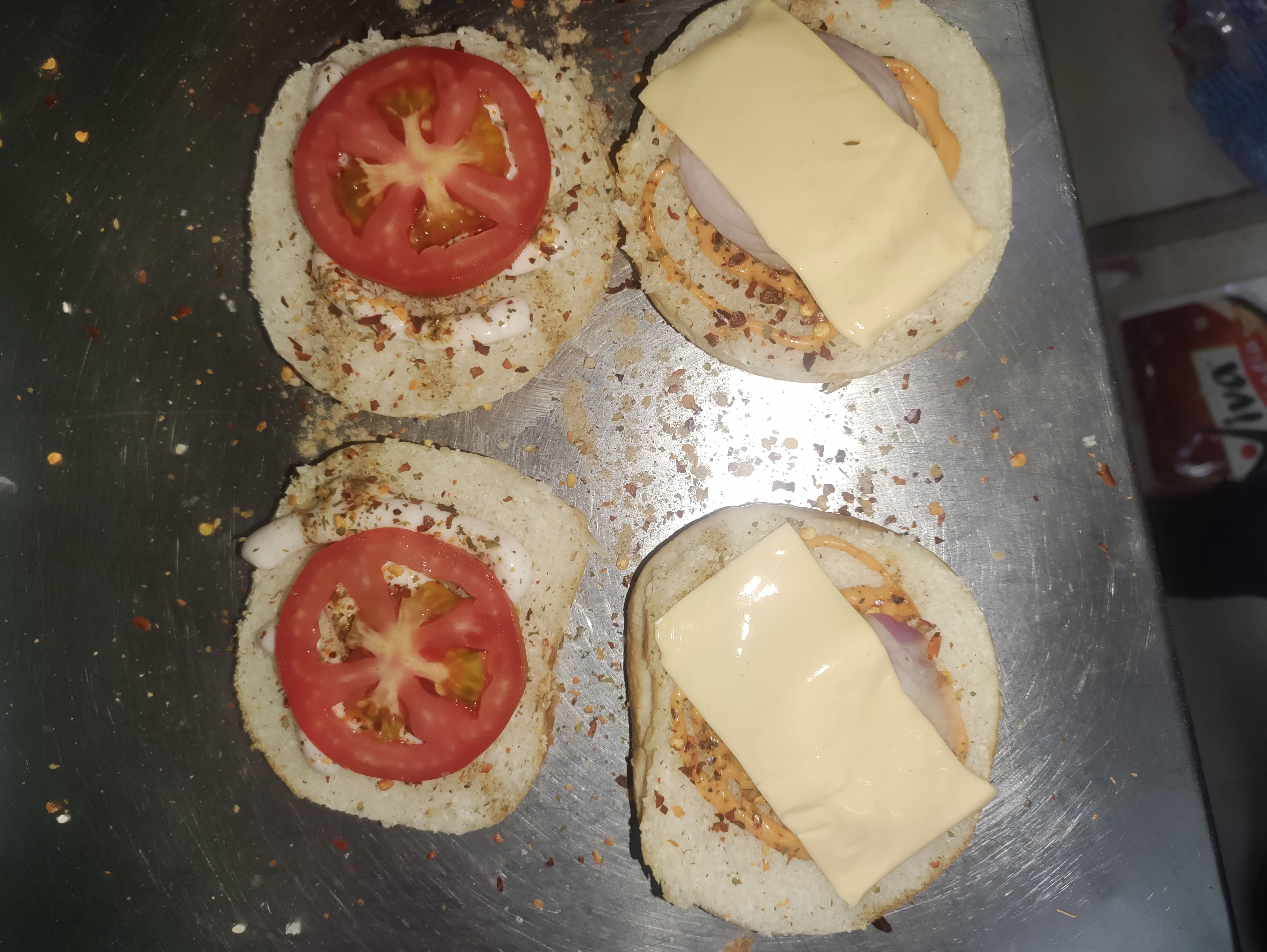 Foodaholic, Janakpuri, New Delhi | Zomato