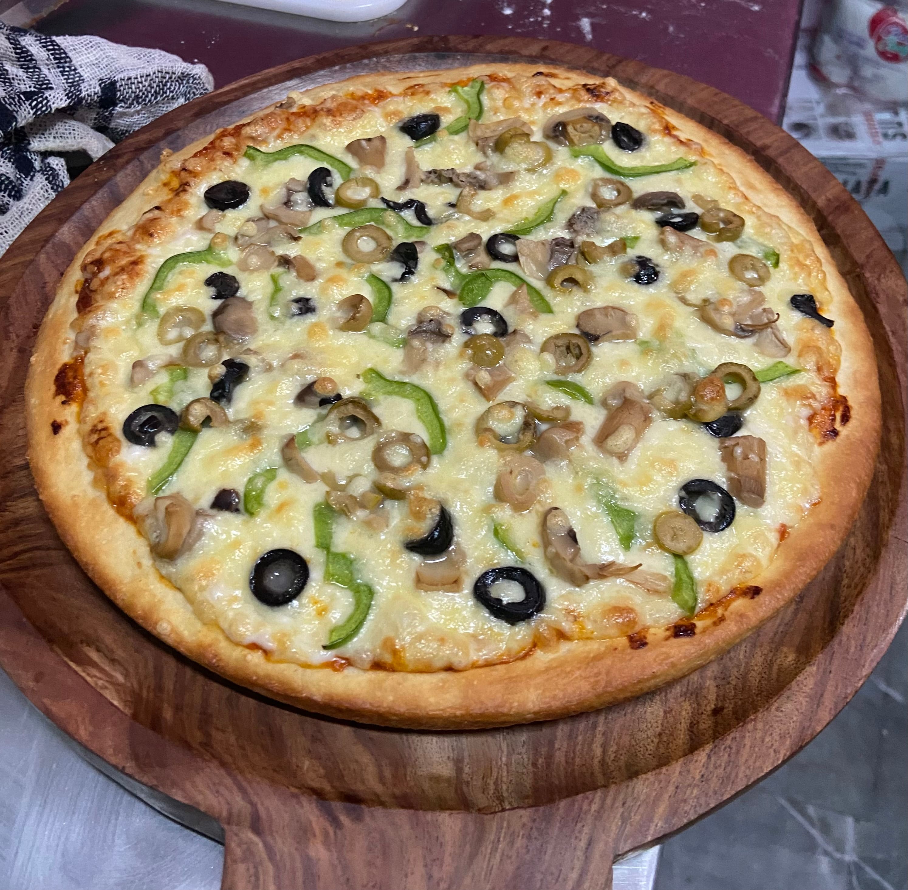 Foodopia Cafe, Sector 37 order online - Zomato