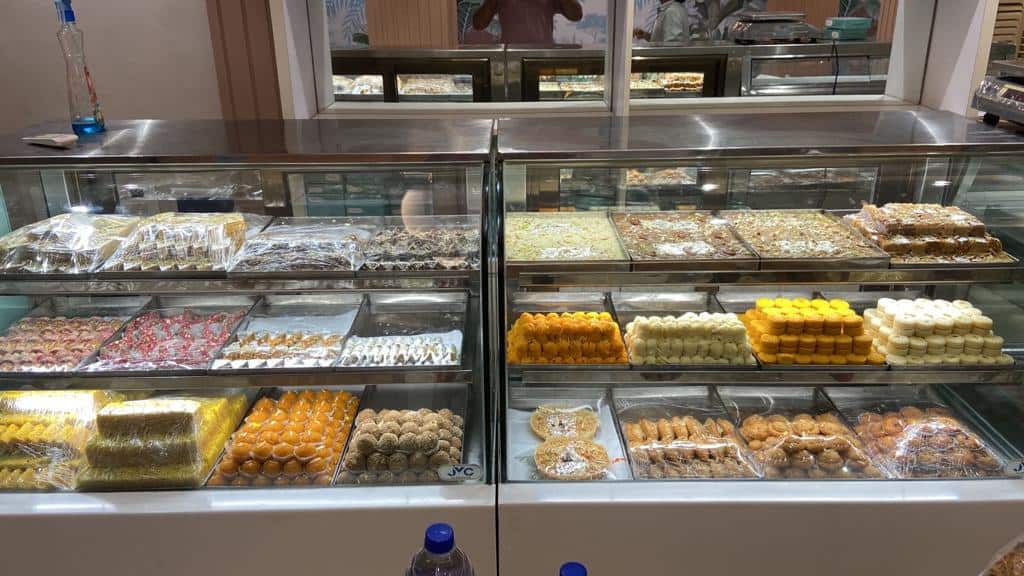 Shree Vrindavan Sweets, Mira Road, Mumbai | Zomato