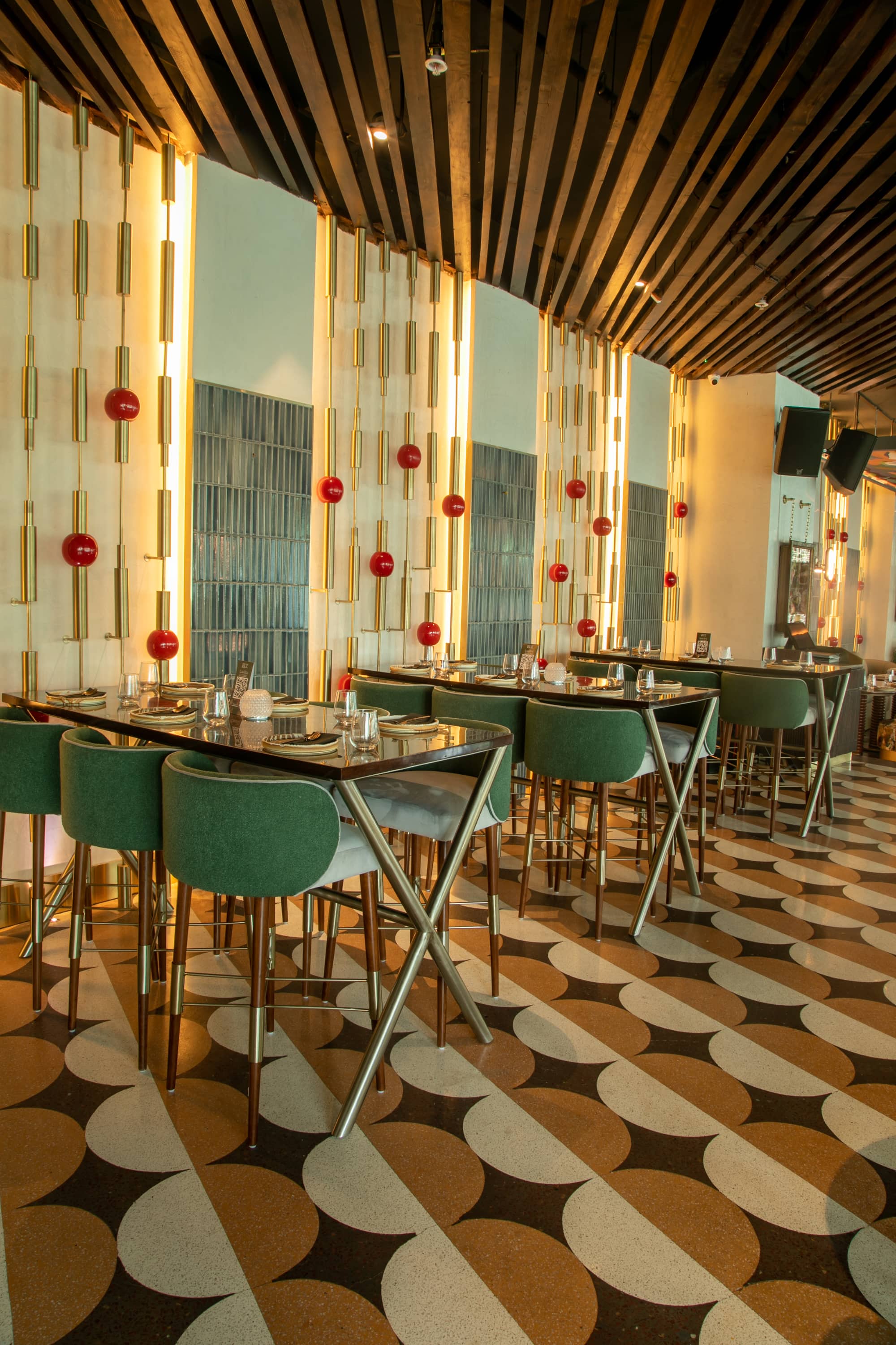 Cosy Box, Lower Parel, Mumbai | Zomato