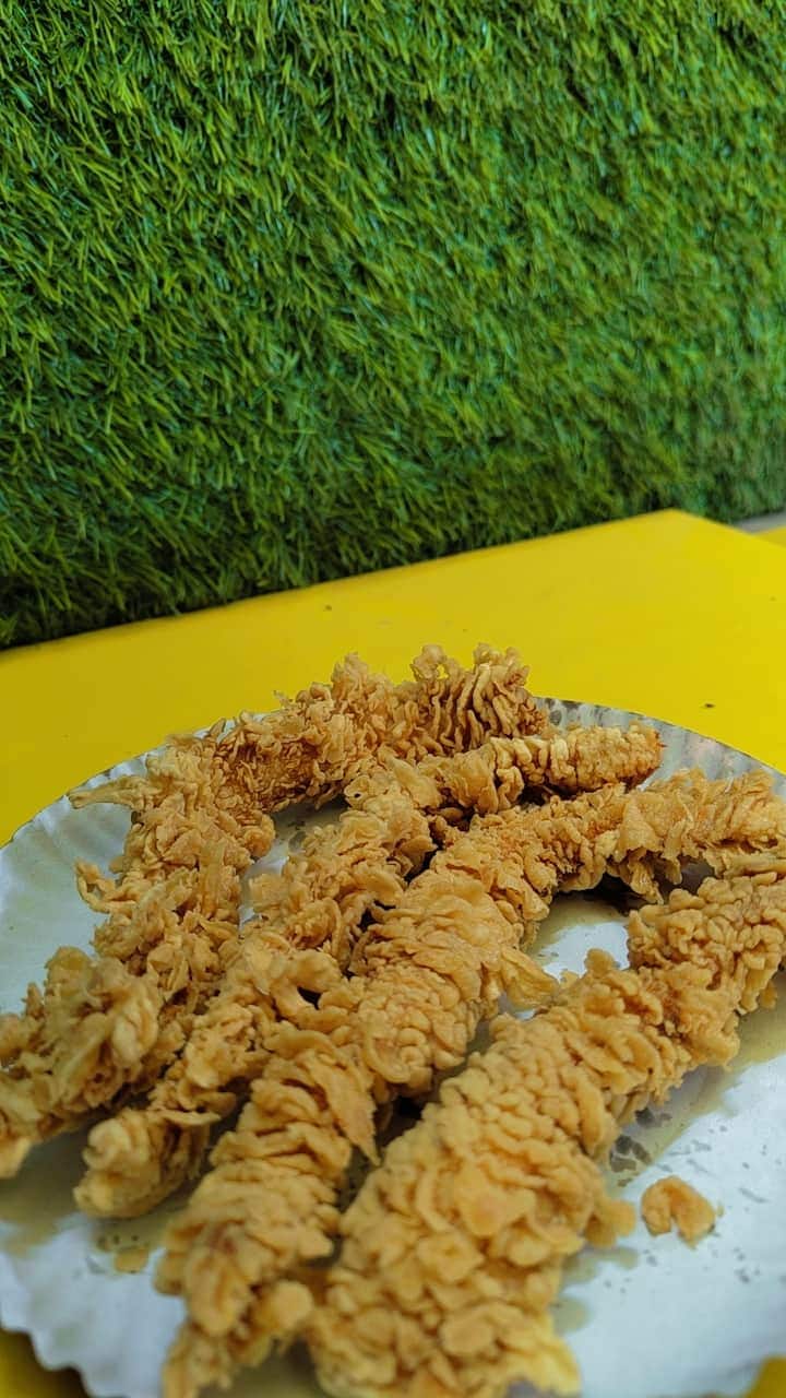 Chicken Mania, Picnic Garden, Kolkata | Zomato