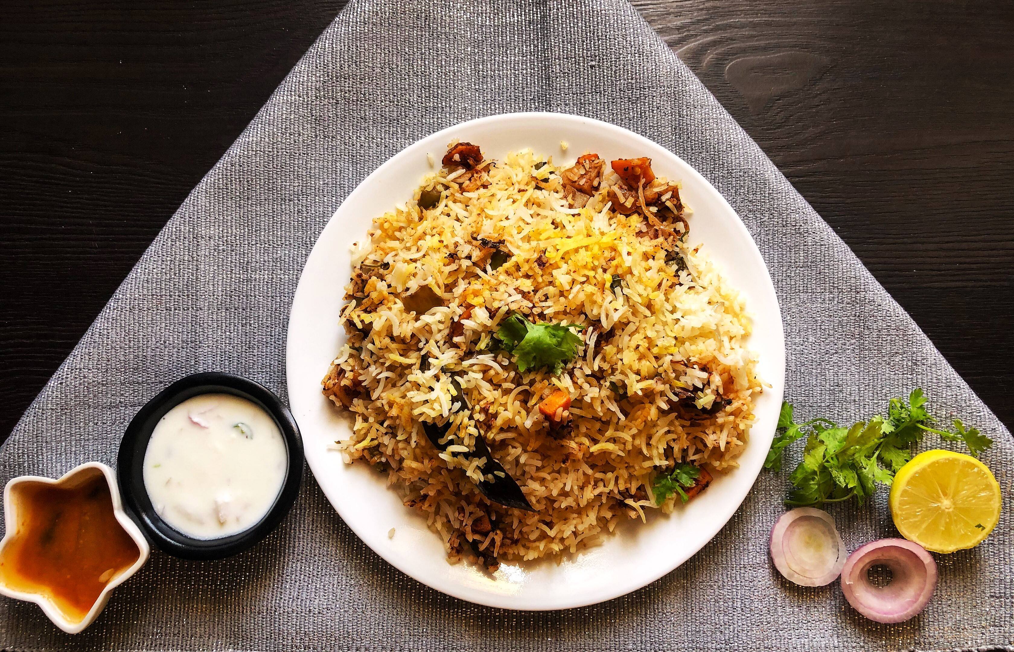 Shaqihha Foodie, Alpha 2, Greater Noida | Zomato