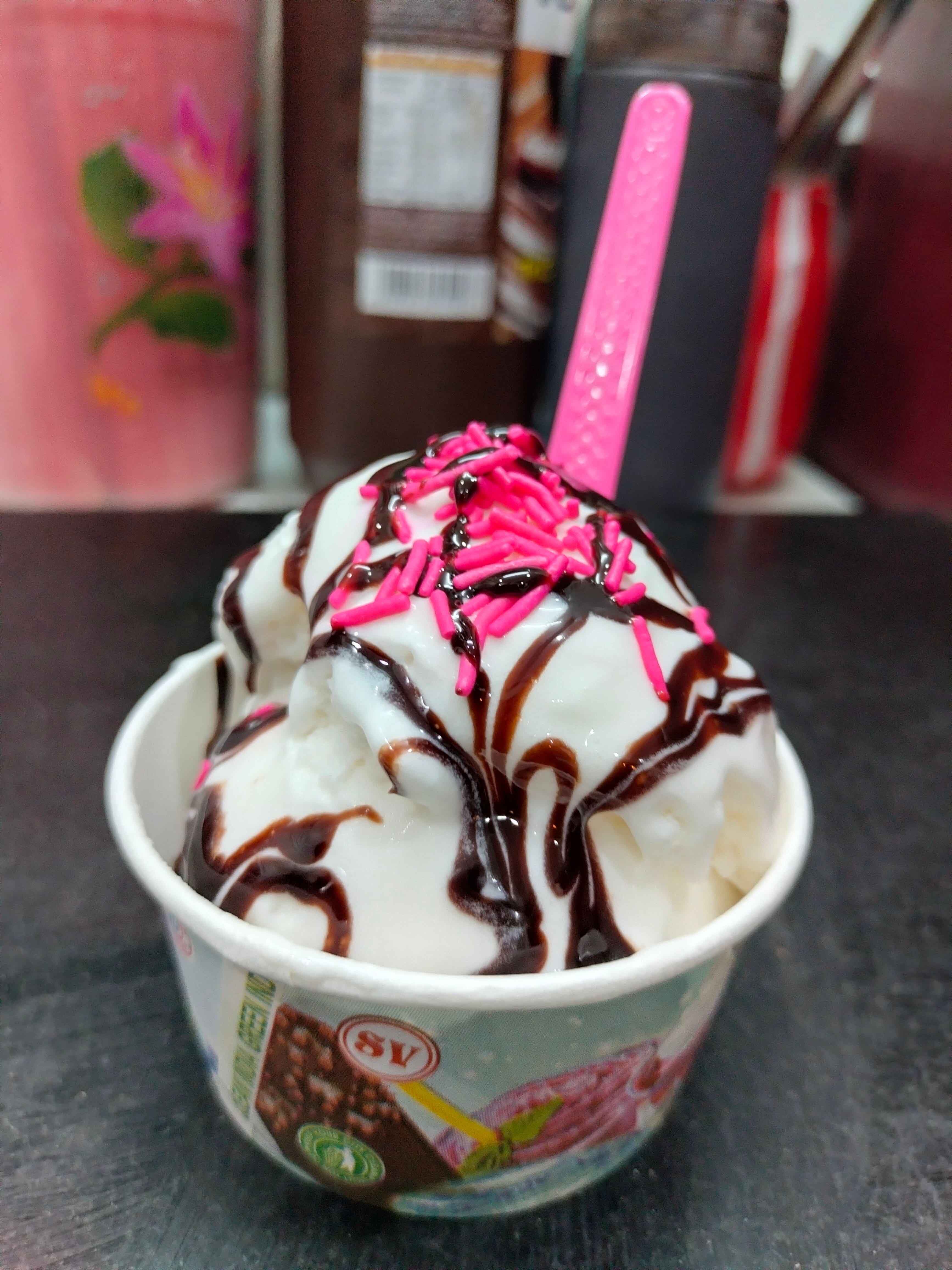 Scoops Ice Cream, Koti, Hyderabad | Zomato