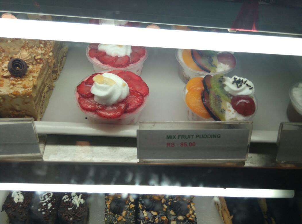 Cakes, Gariahat, Kolkata - Restaurant - Zomato