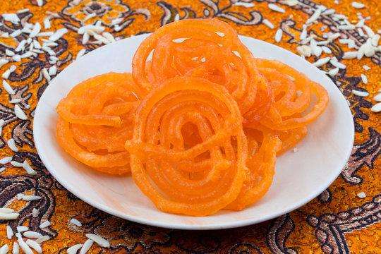 Mangal Chand Rabari Sweets Bhandar, Sector 14 order online - Zomato