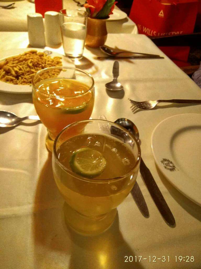 Mocambo, Park Street Area, Kolkata - Restaurant - Zomato