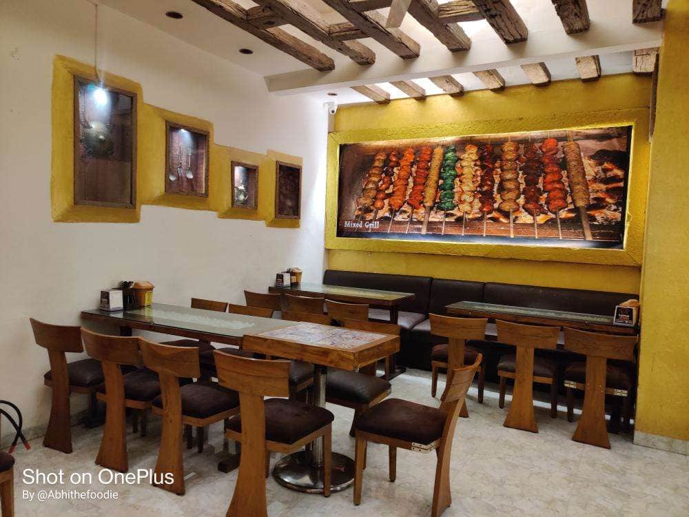 Tavaa, Linking Road, Bandra West, Mumbai | Zomato