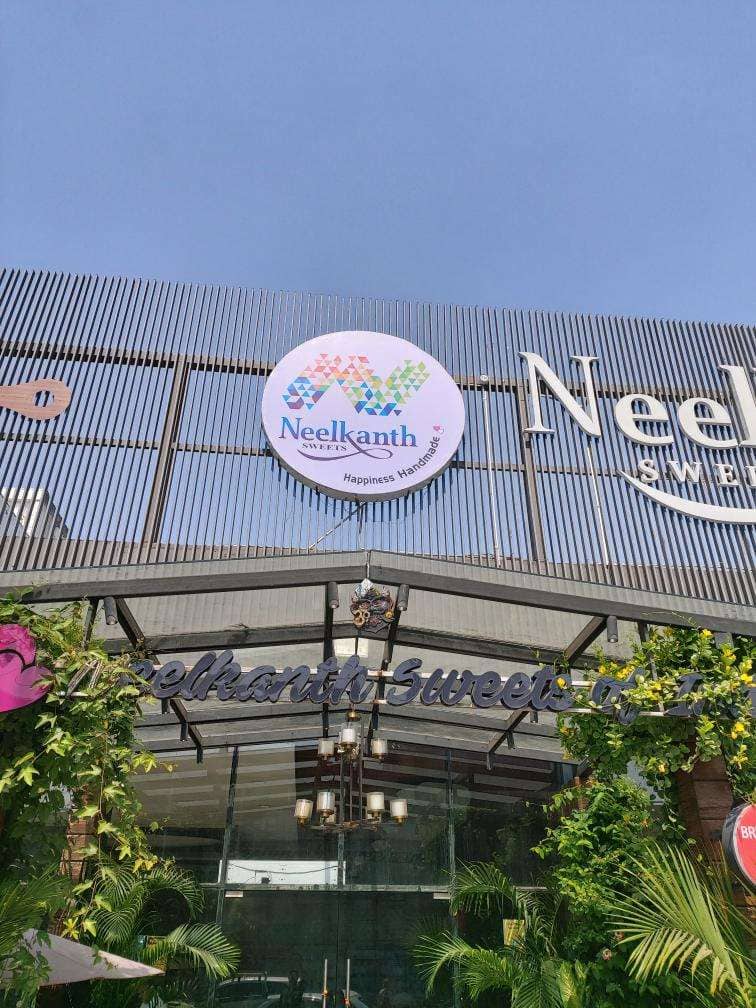 Neelkanth Sweets, Gomti Nagar order online - Zomato
