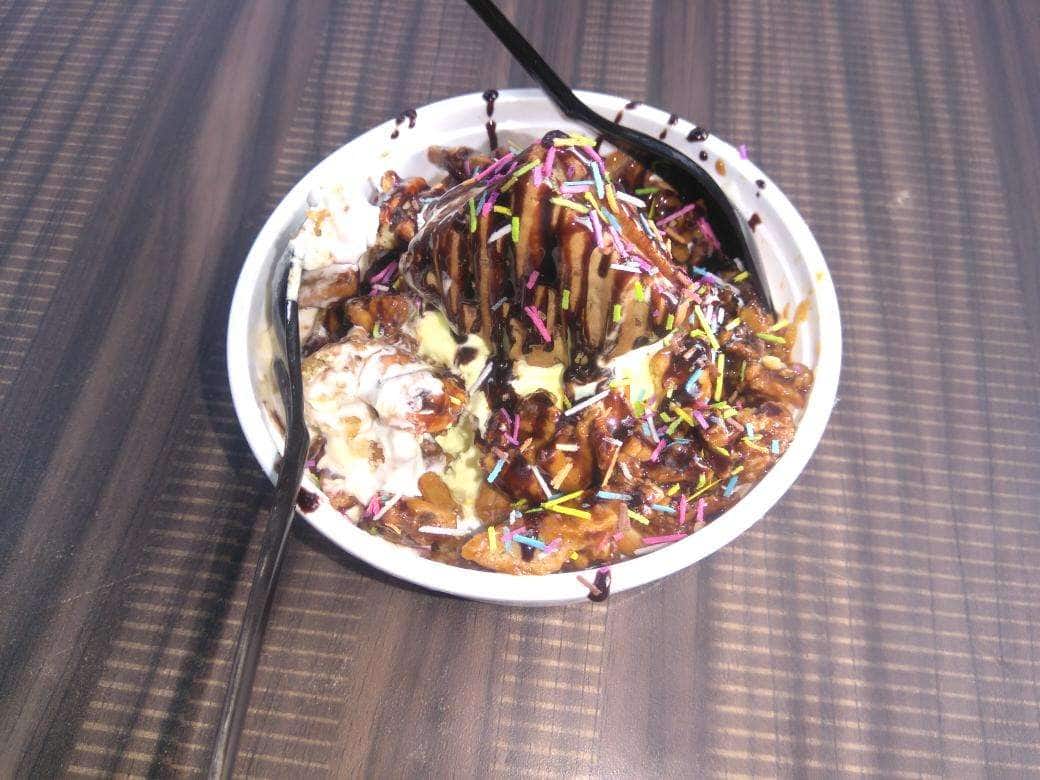 Frozen Scoops, Civil Lines order online - Zomato