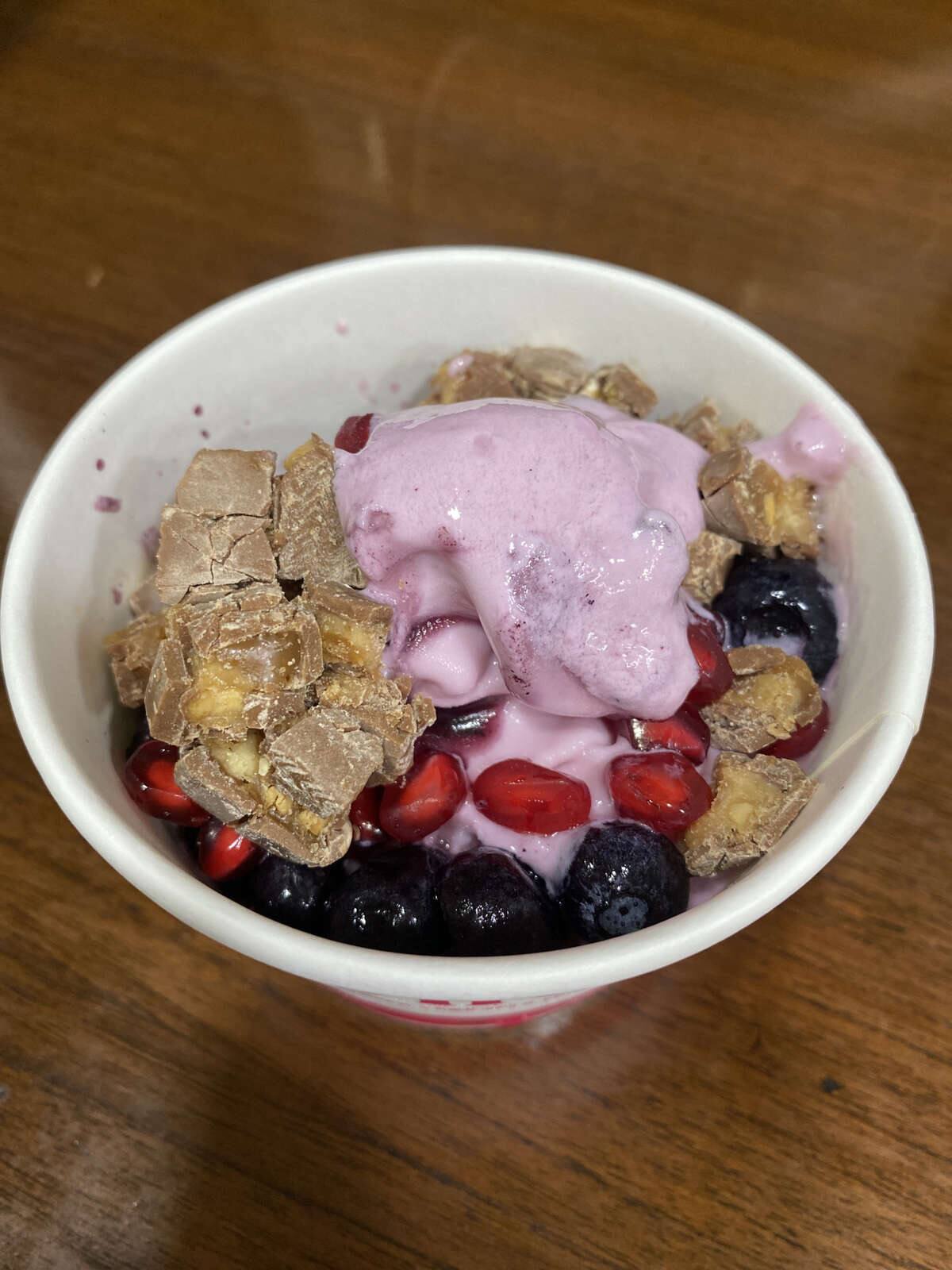 Go Fro-Frozen Yogurt & More, Greater Kailash 3 (GK3), New Delhi | Zomato