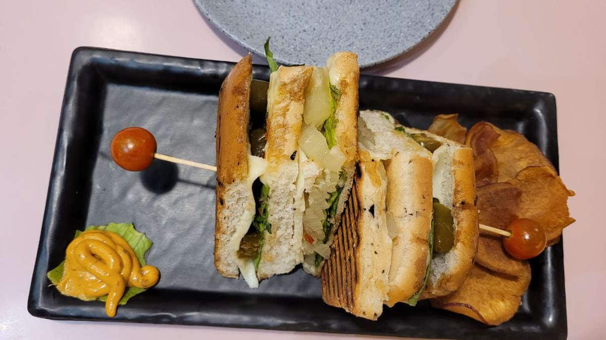 Cafe Zoi, Dombivali East, Thane | Zomato