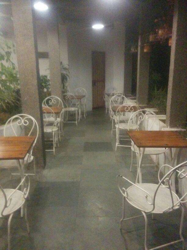 Triveni Terrace Cafe Photos, Pictures of Triveni Terrace Cafe, Mandi ...