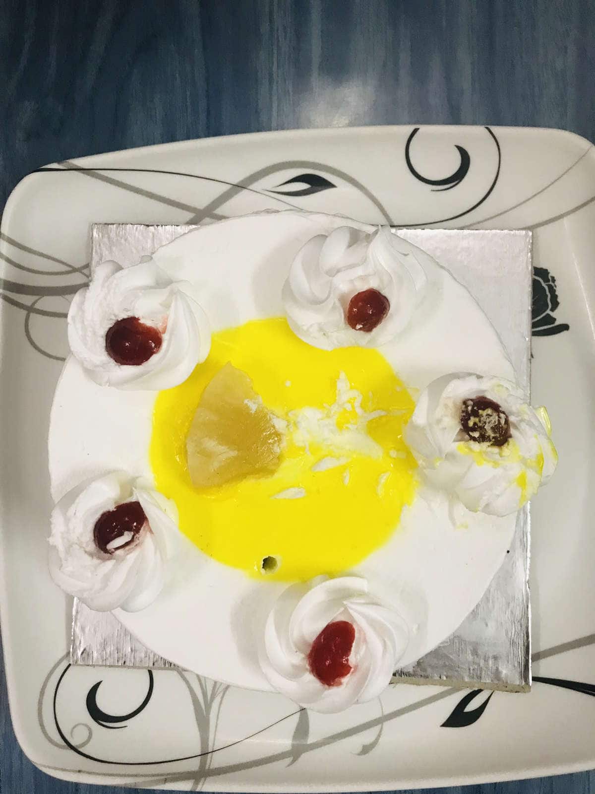 Cake Showroom, Talwandi, Kota | Zomato