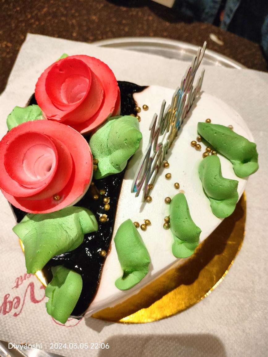 The Red Bull House, Kalyanpur, Kanpur | Zomato