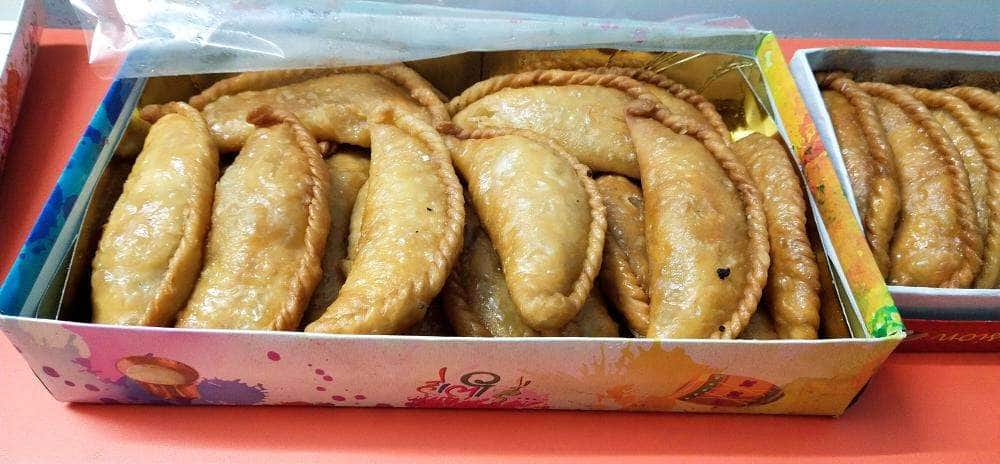 Madan Sweets & Namkeen, Hazratganj, Lucknow | Zomato