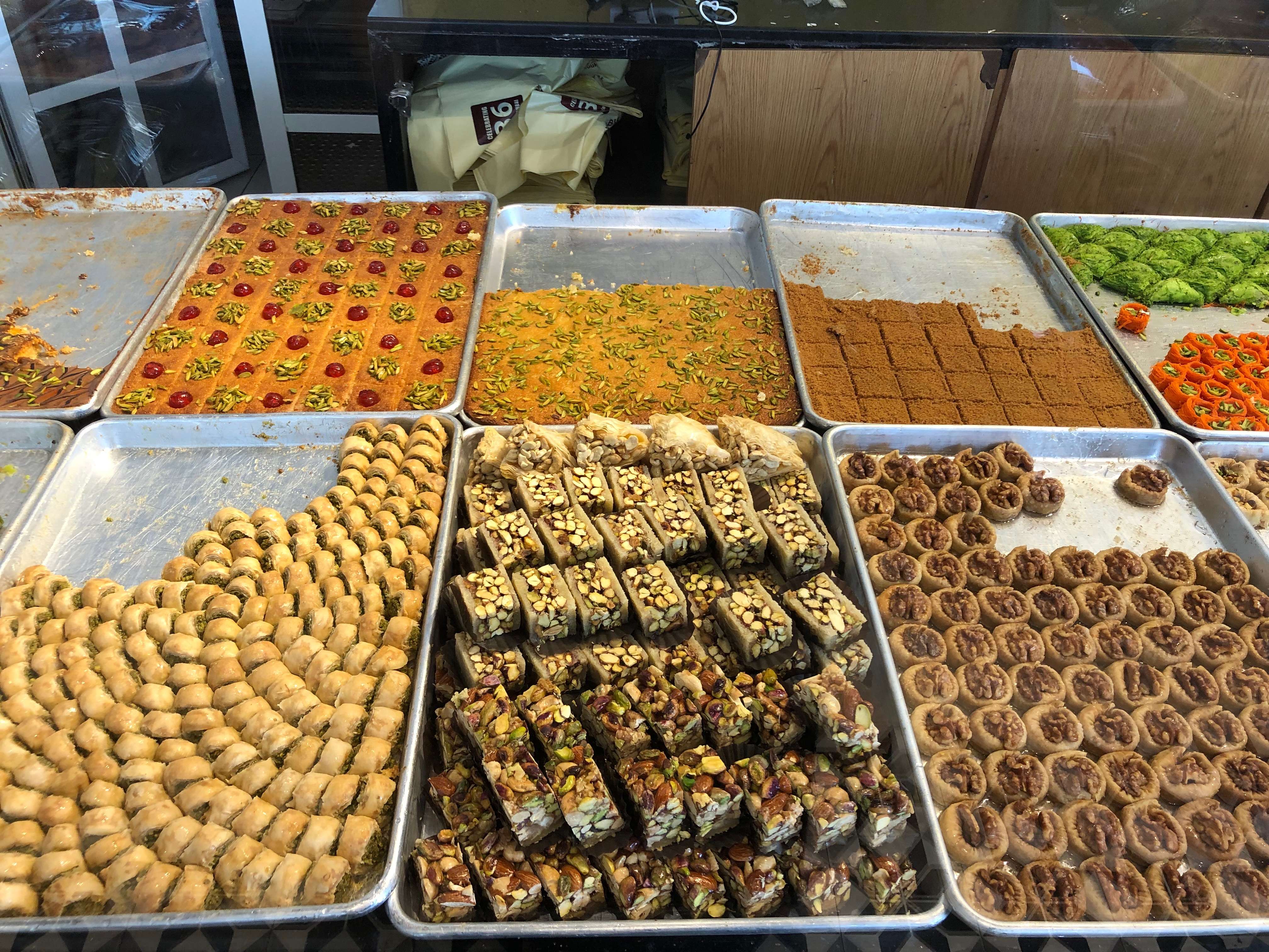 Habib Bakery, Hor Al Anz, Dubai | Zomato