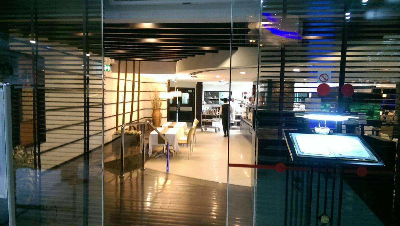 Al Meena - Occidental Sharjah Grand, Al Khan, Sharjah | Zomato