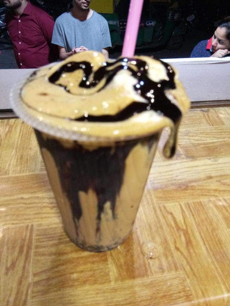 Lootel Cafe, Sarafa Bazaar, Indore | Zomato