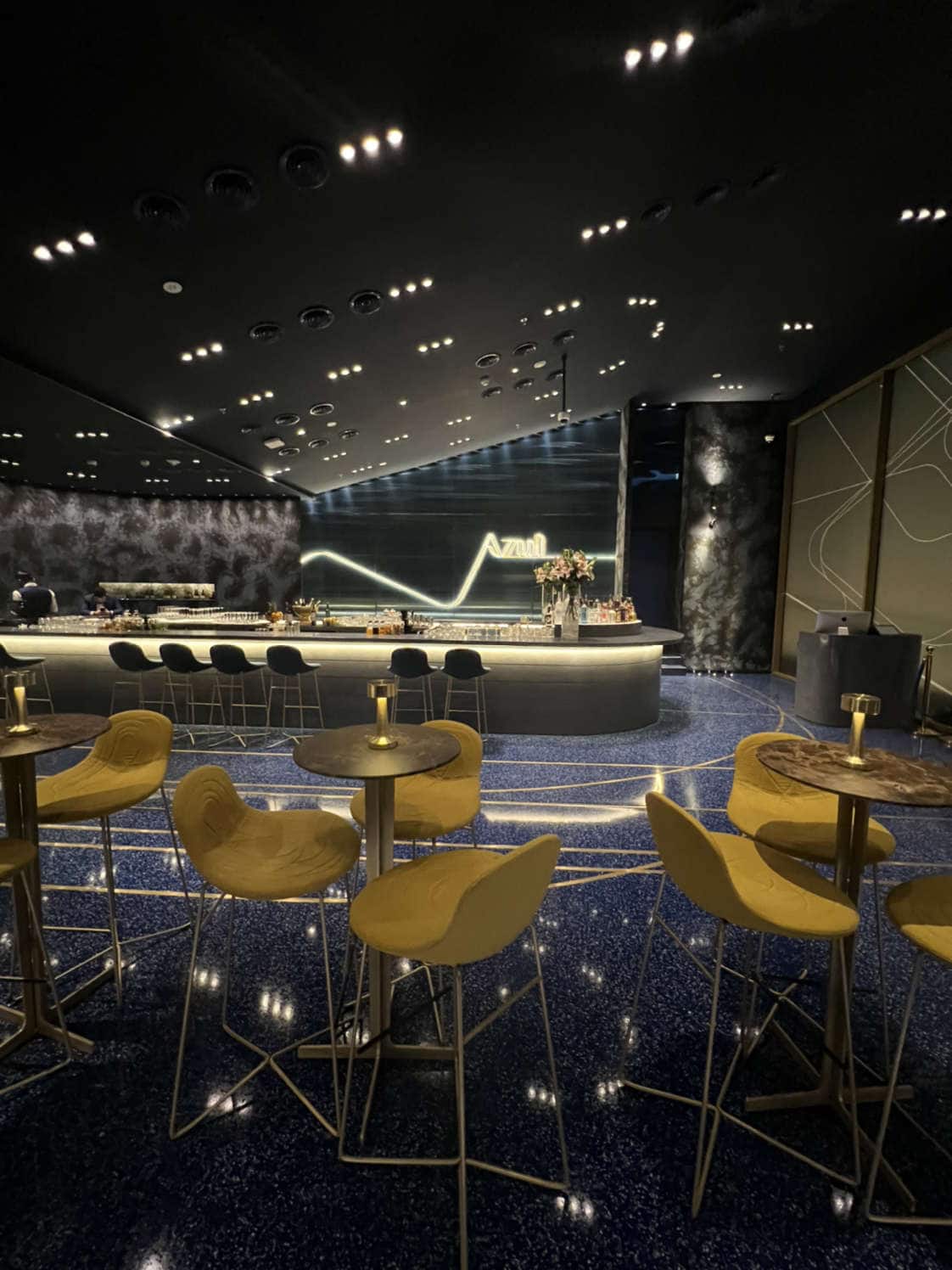 Photos of Azul Lounge & Theatre, Pictures of Azul Lounge & Theatre ...