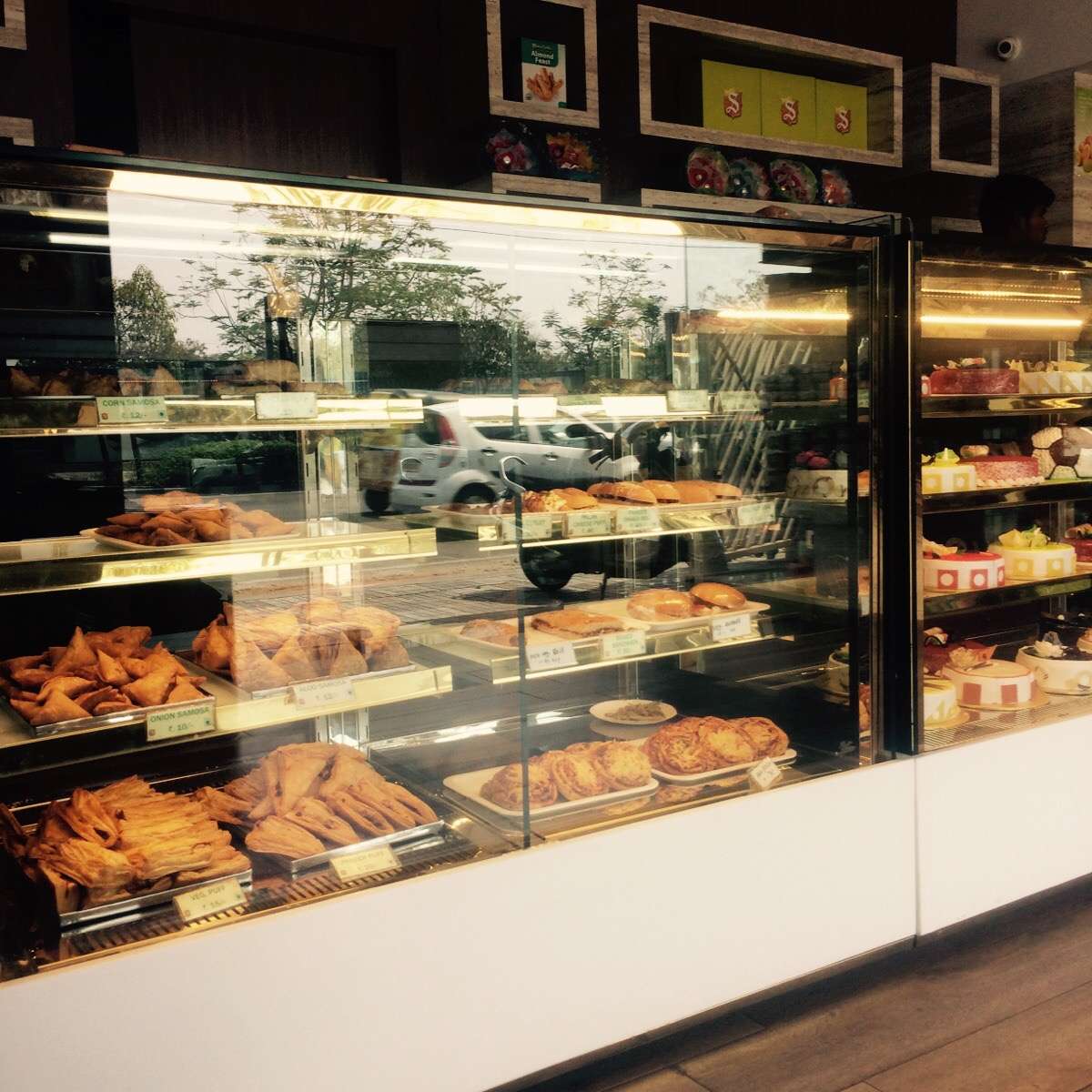 Swiss Castle Photos, Pictures of Swiss Castle, Banjara Hills, Hyderabad ...