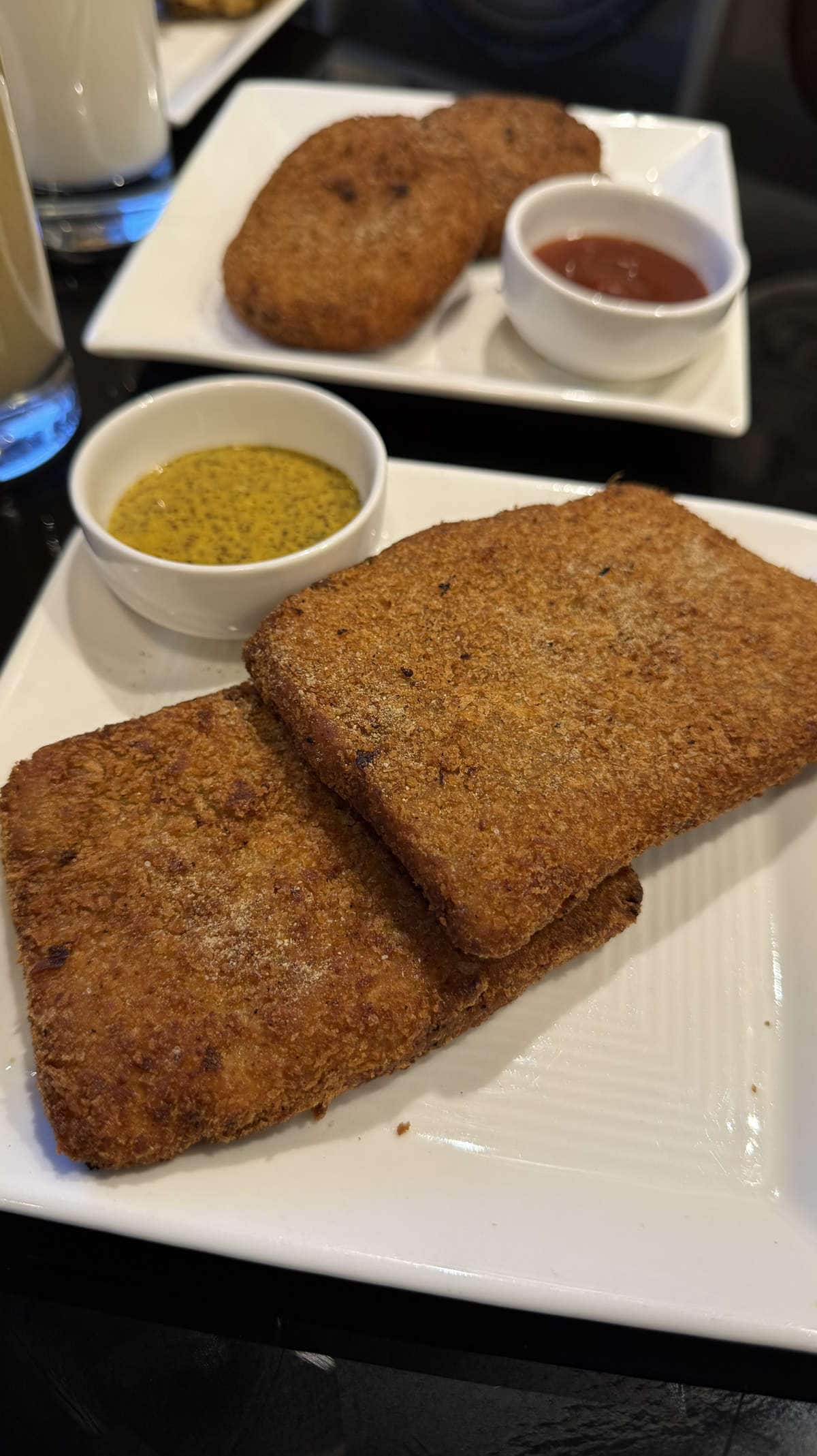 Saradin, Prince Anwar Shah Road, Kolkata | Zomato
