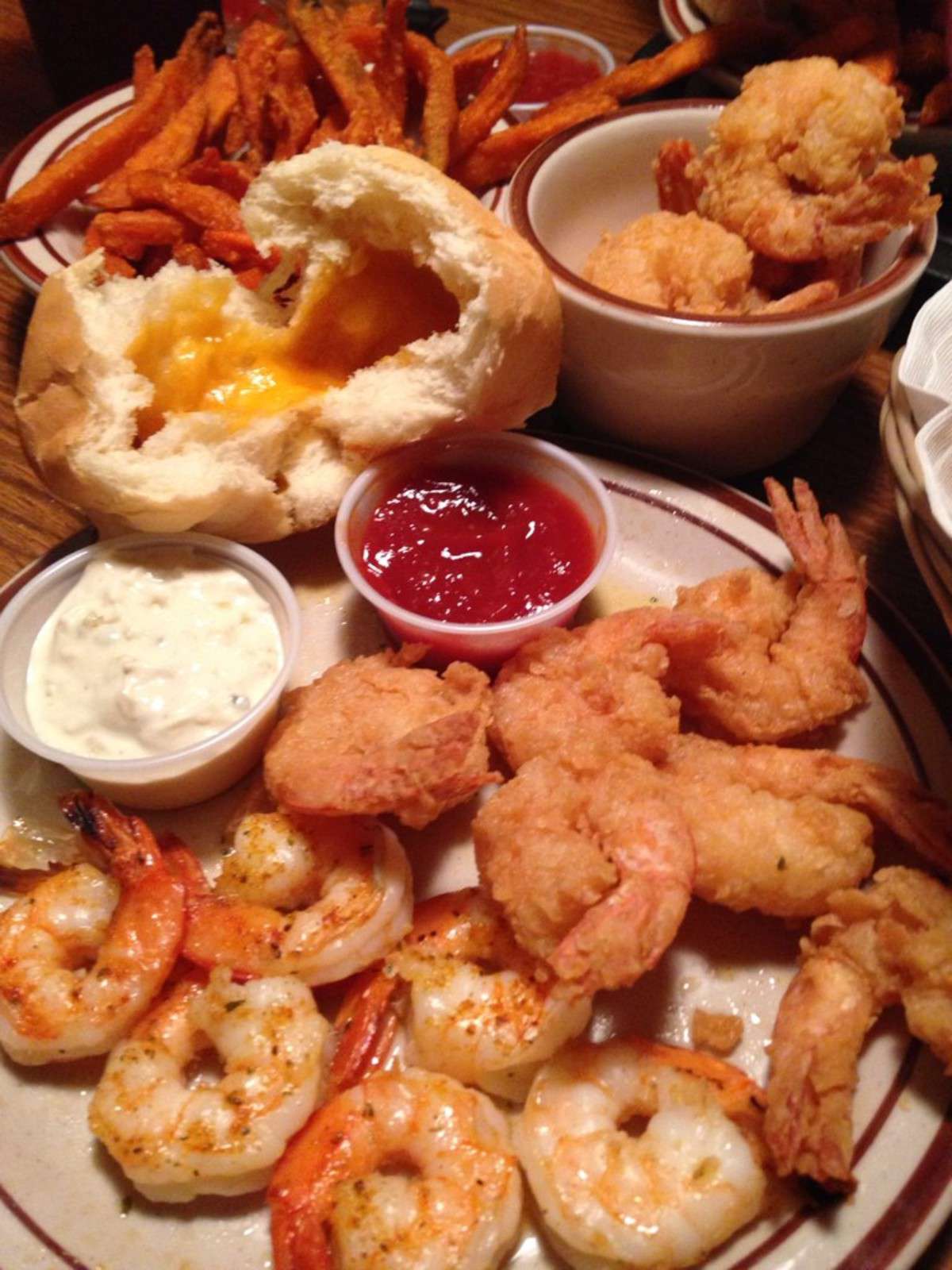 Hunts Seafood Restaurant & Oyster Bar, Dothan, Dothan - Urbanspoon/Zomato