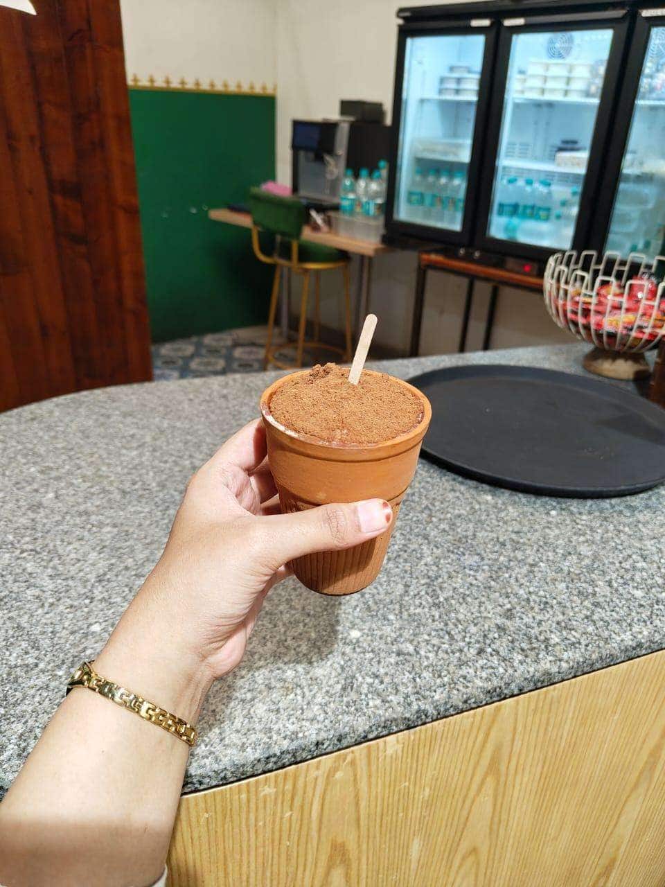 Kosmo Cafe, Alwarpet, Chennai | Zomato