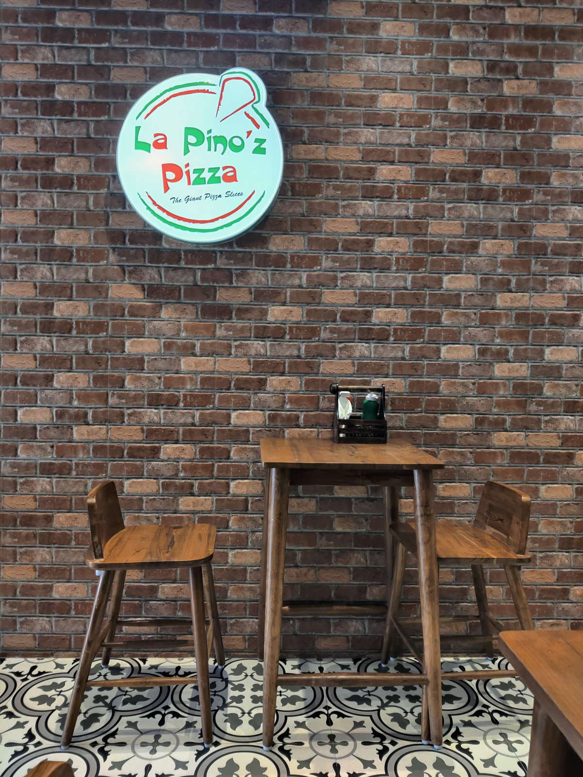 La Pino'z Pizza, Vapi Locality order online - Zomato