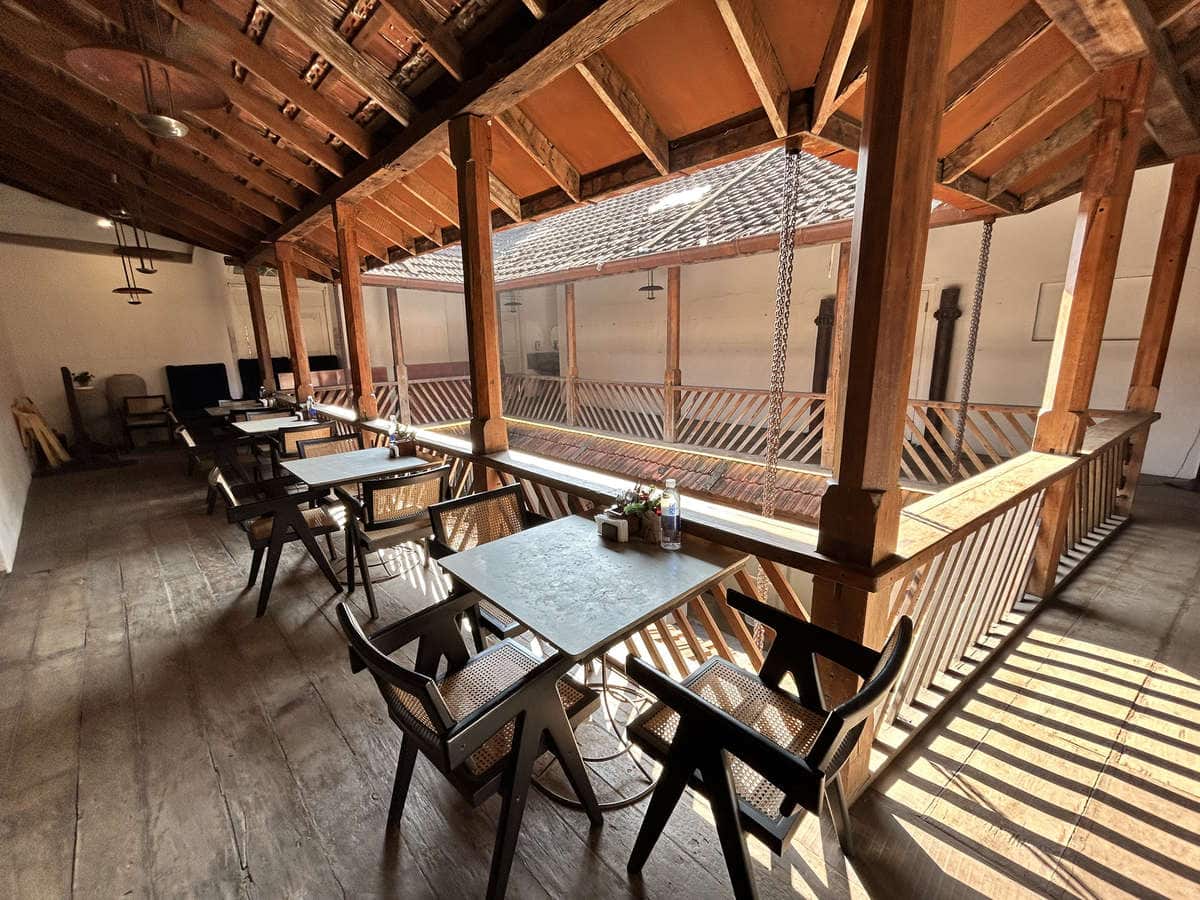 Lila Art Cafe, Fort Kochi, Kochi | Zomato