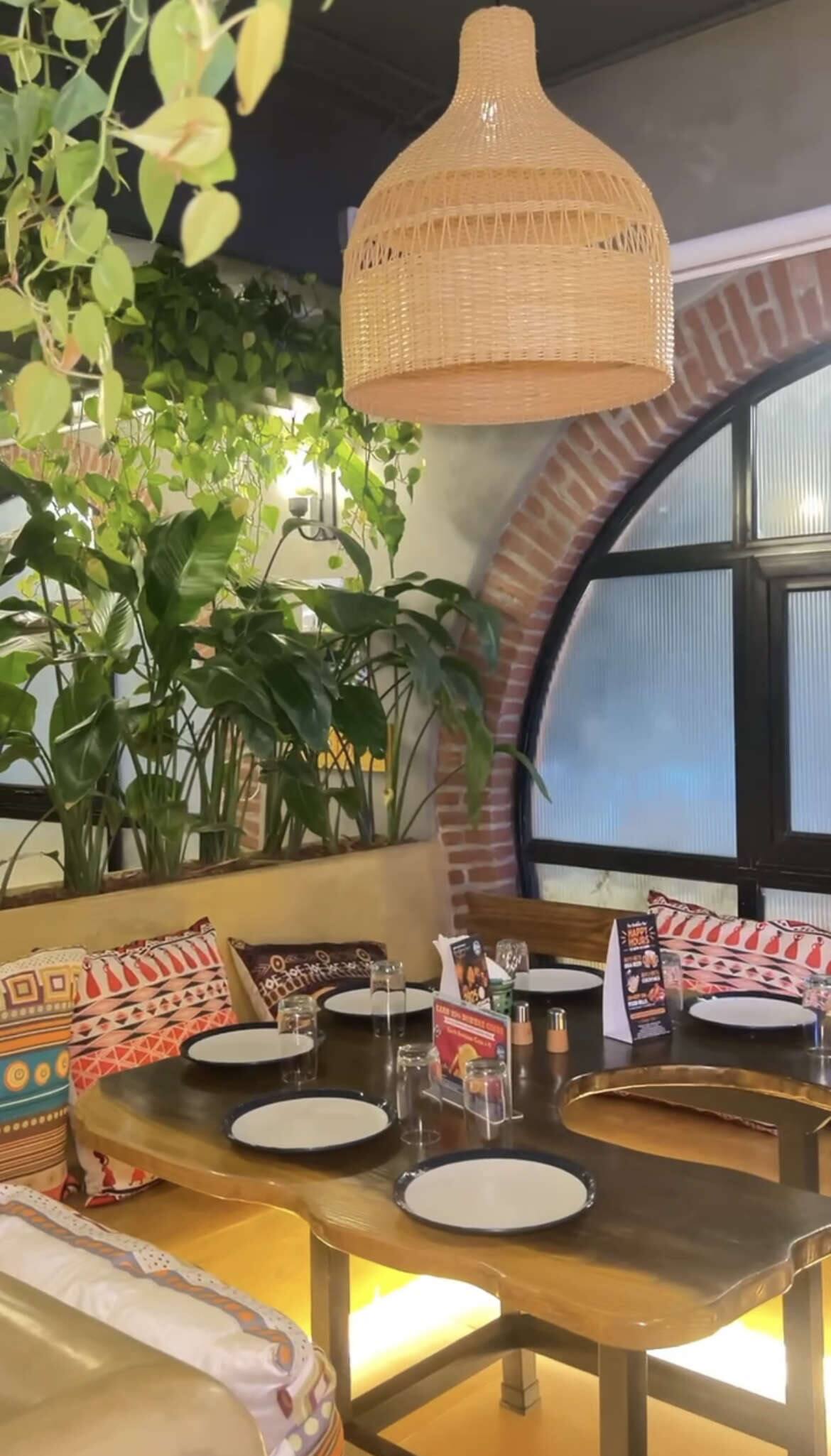 The Bombae Bar, Badlapur, Thane | Zomato