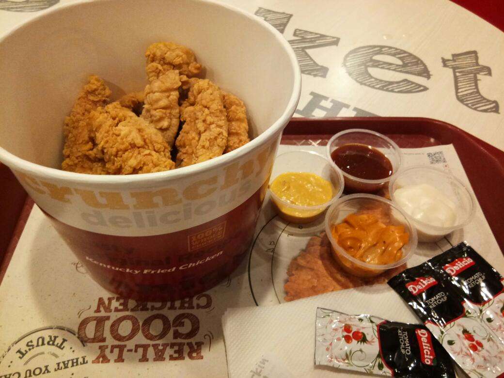 KFC, R Deccan Mall, JM Road, Pune - Zomato