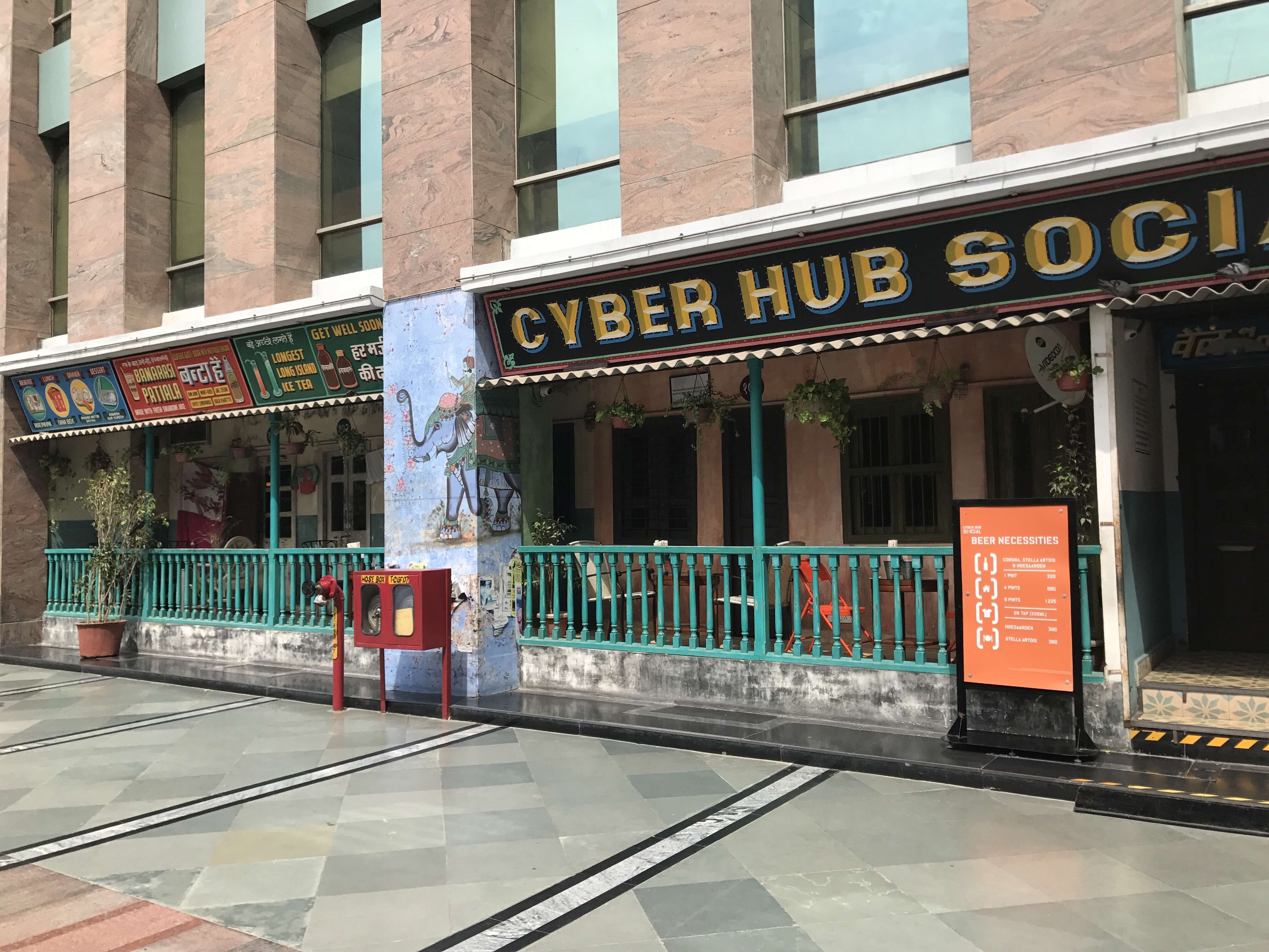 Cyber Hub Social Photos, Pictures of Cyber Hub Social, DLF Cyber City ...