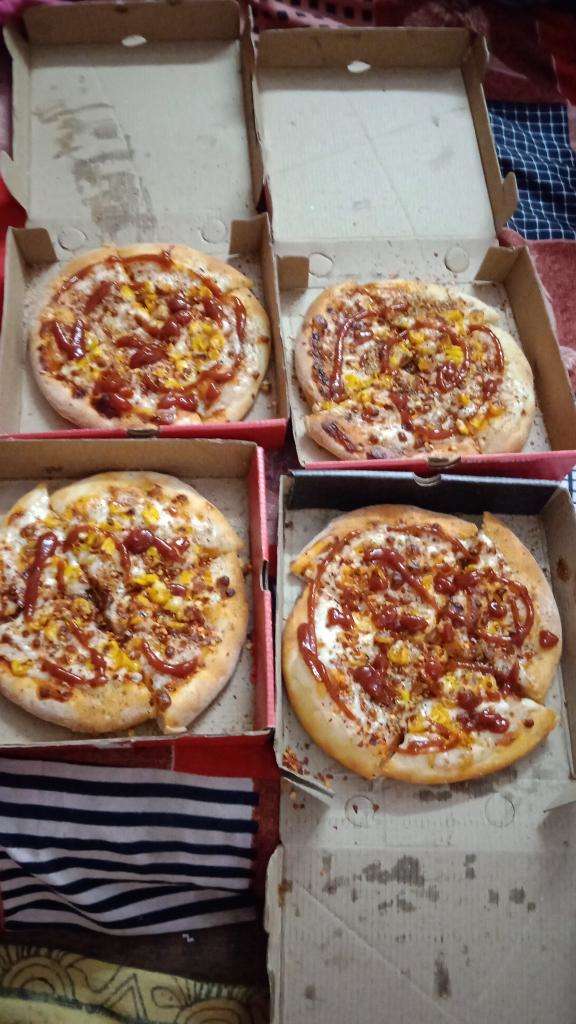 Papa Veg Pizza, Narwana Locality order online - Zomato