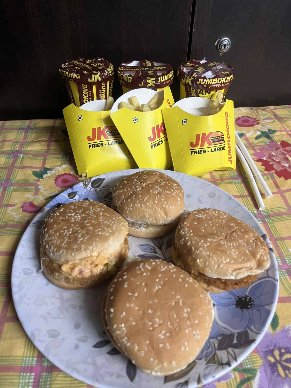 Jumboking Burgers, Grant Road, Mumbai | Zomato