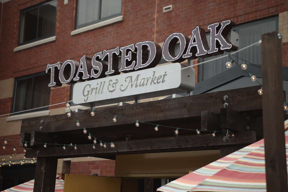 Toasted Oak Grill & Market, Novi, Detroit - Urbanspoon/Zomato