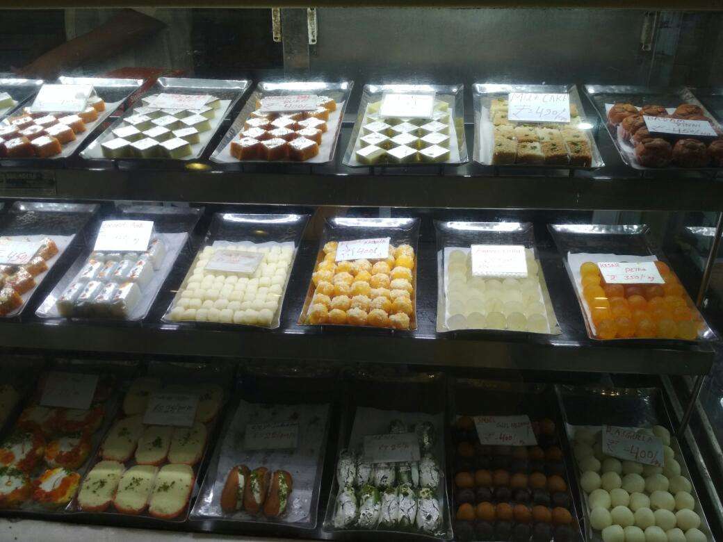 Sona Sweets Sri Udipi Restaurant Photos, Pictures of Sona Sweets Sri ...