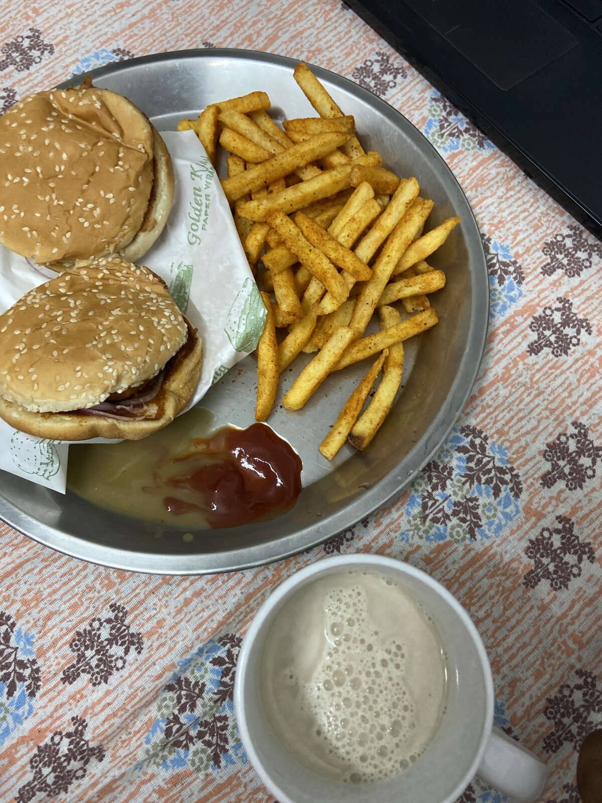 Buns And Frozzie, Sector 83, Gurgaon | Zomato