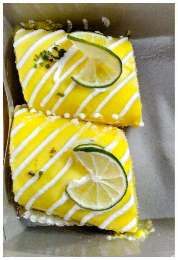Cakes, Gariahat, Kolkata - Restaurant - Zomato