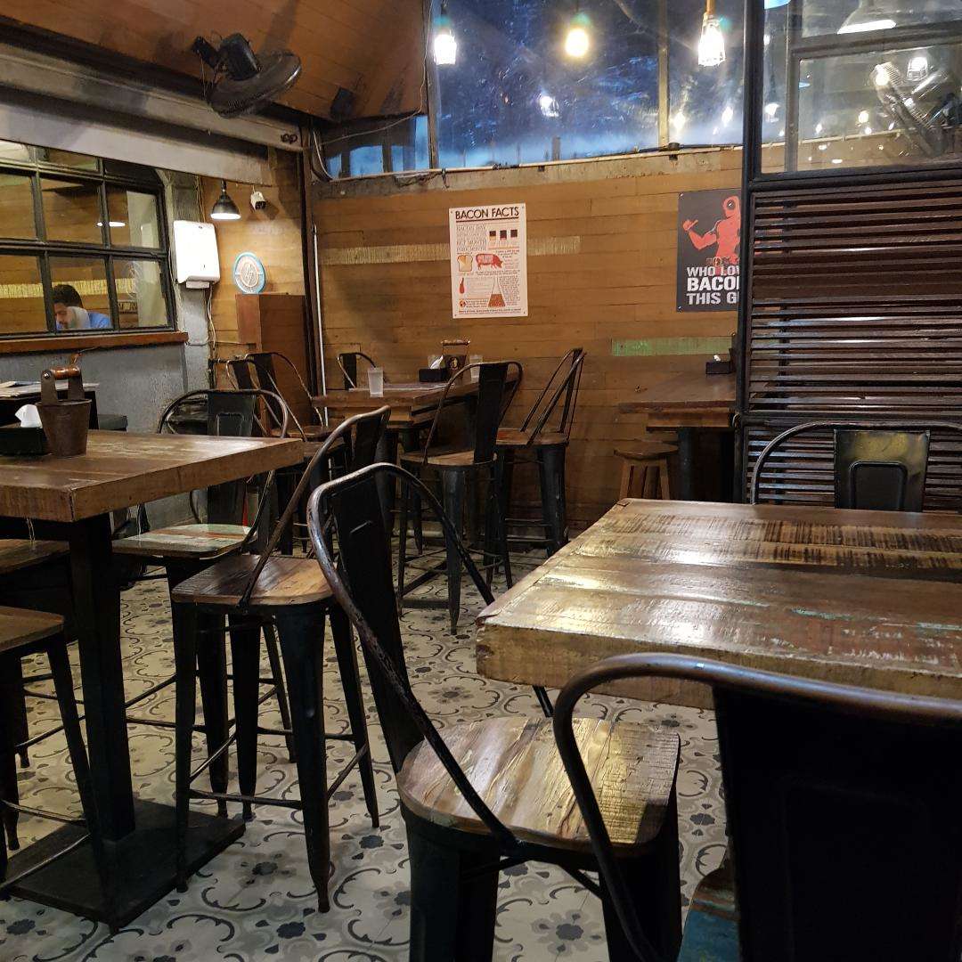 Jimis Burger, Malad West, Mumbai - Zomato