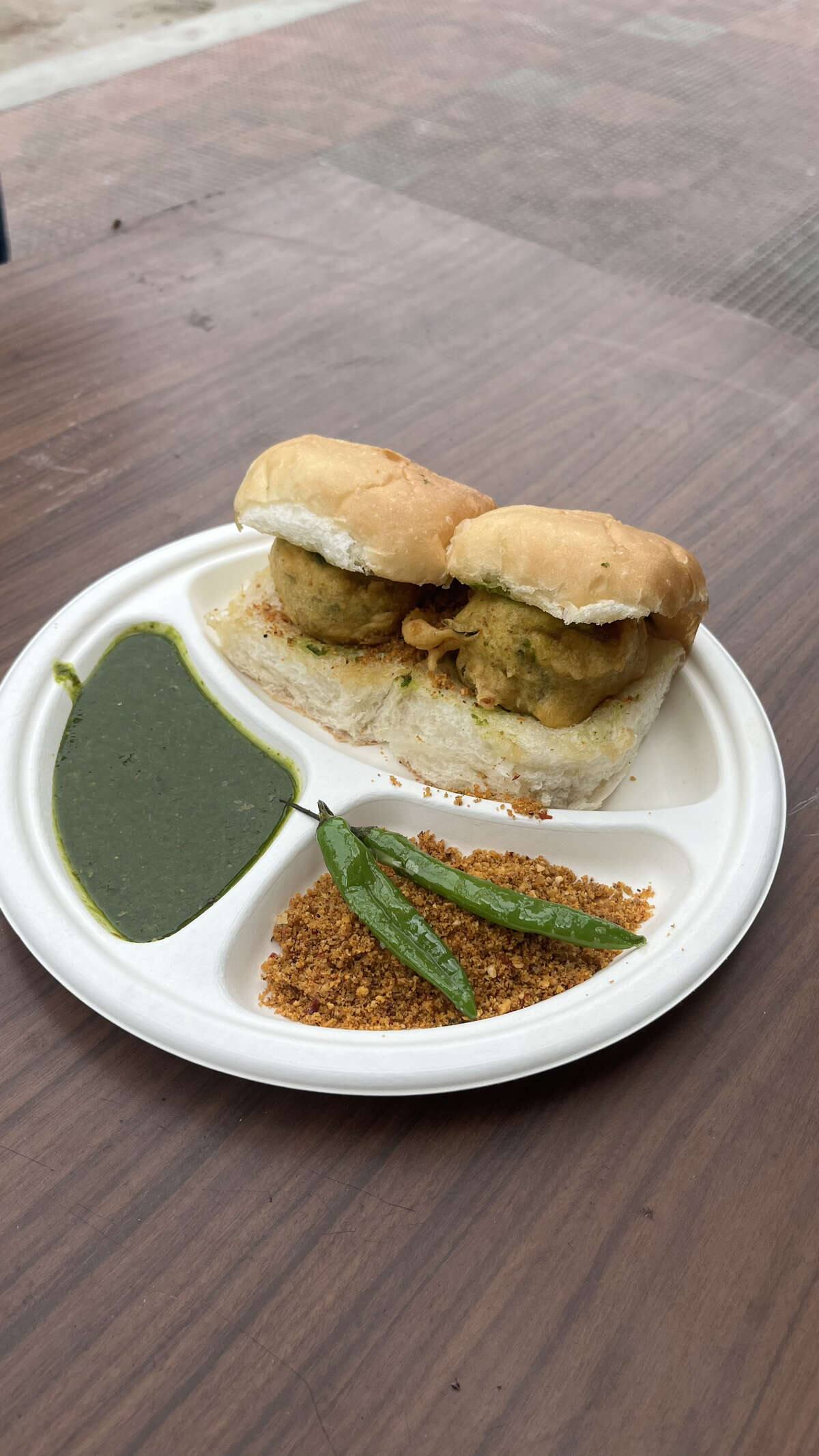 Photos of Mumbai Local, Pictures of Mumbai Local, Ghaziabad | Zomato