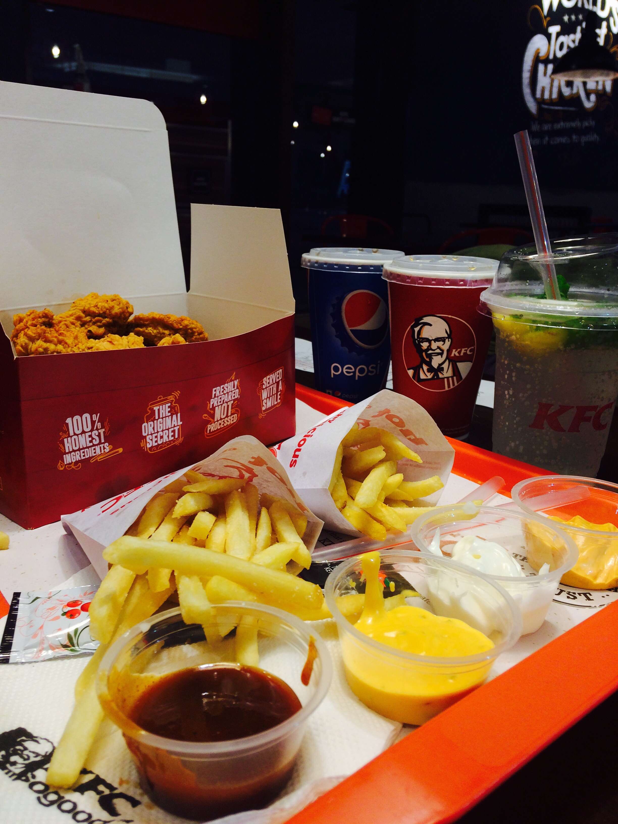 KFC, R Deccan Mall, JM Road, Pune - Zomato