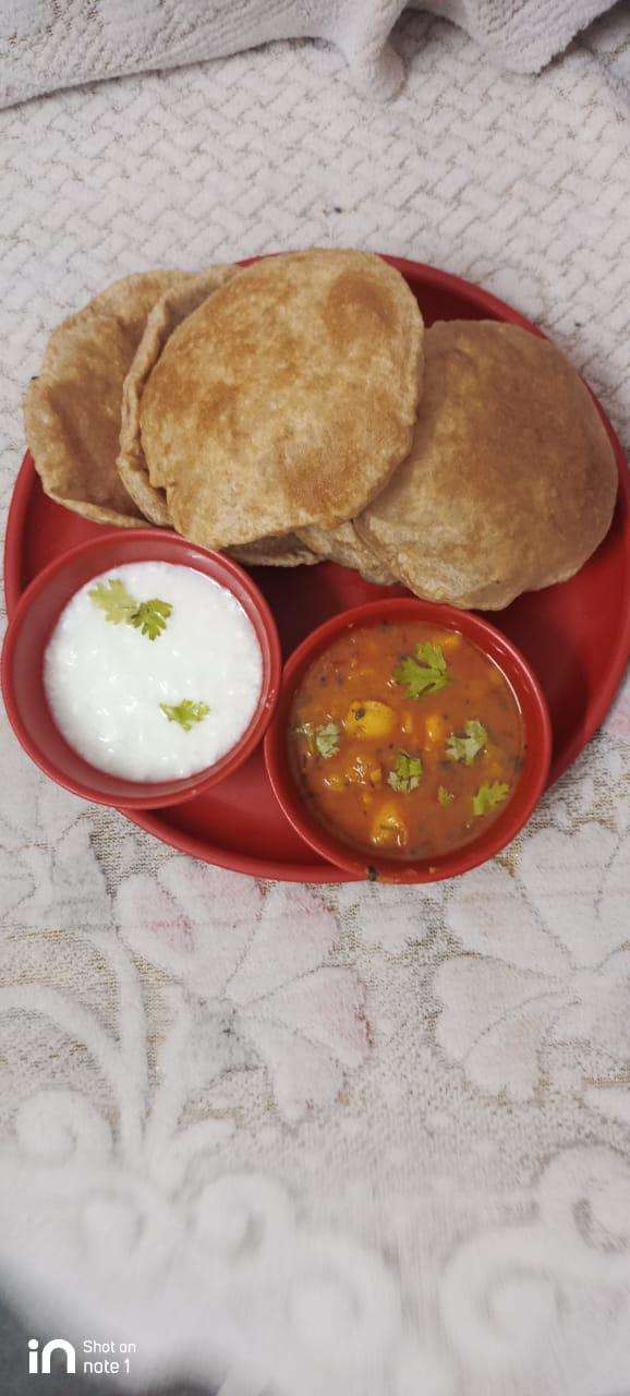 Chatoro's Kitchen, Haqikatnagar order online - Zomato