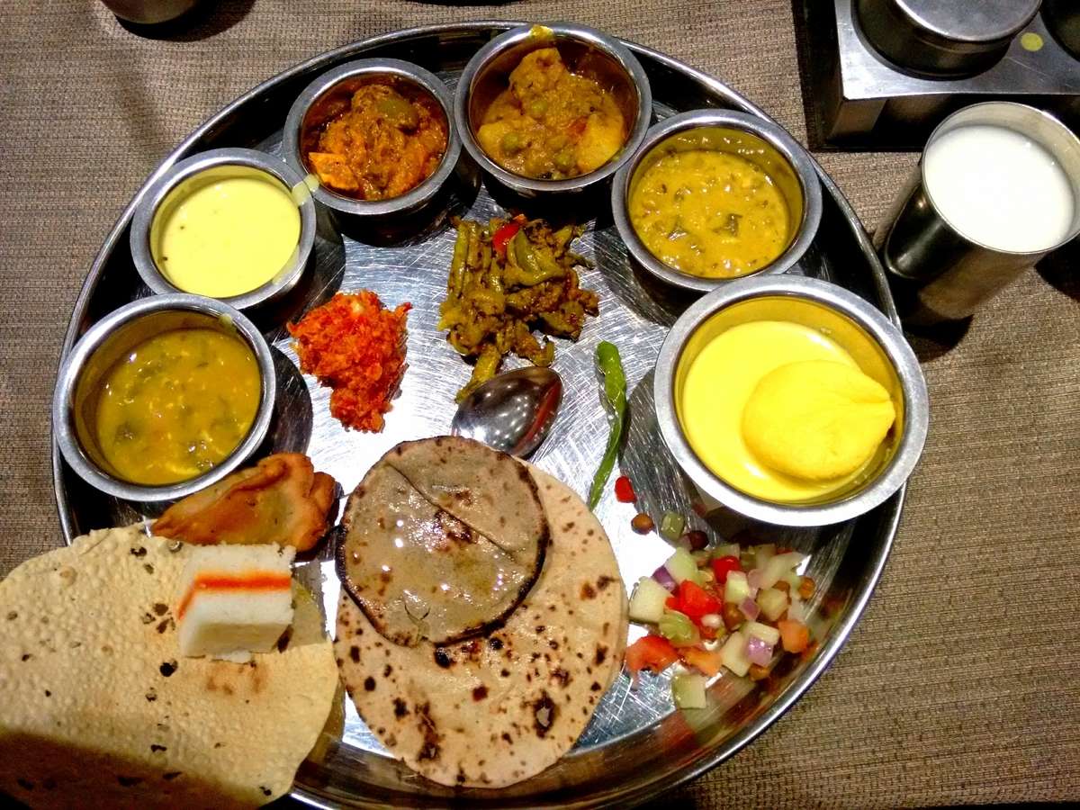 Kansar Kathiyawadi Thali Restaurant Photos, Pictures of Kansar ...