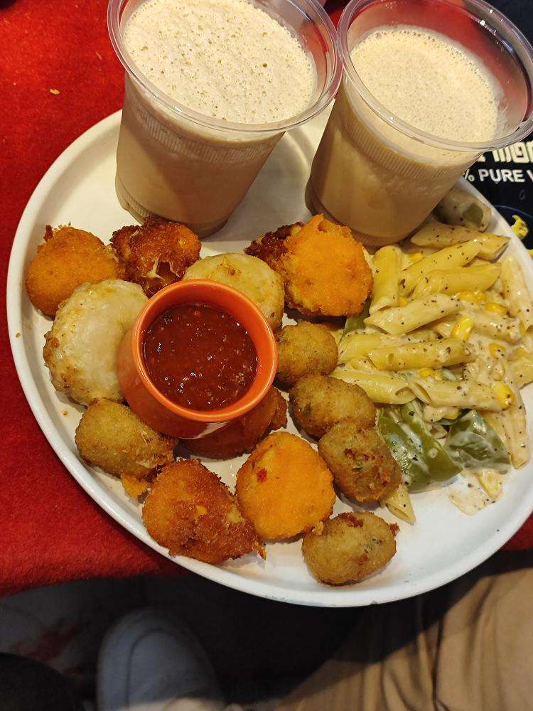 365 Day's Cafe, Pushpanjali, New Delhi | Zomato