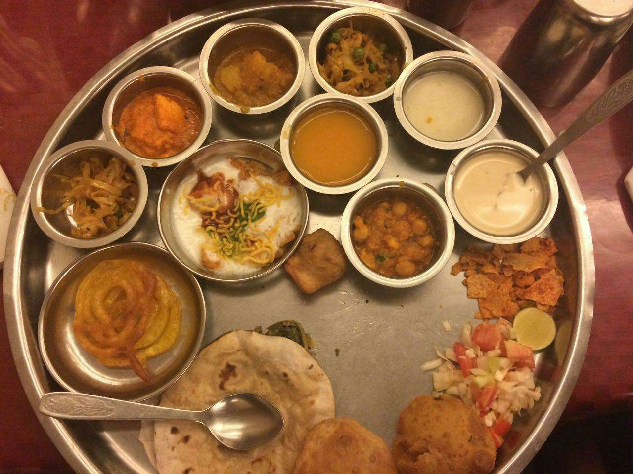 Kansar Gujarati Thali Photos, Pictures of Kansar Gujarati Thali ...
