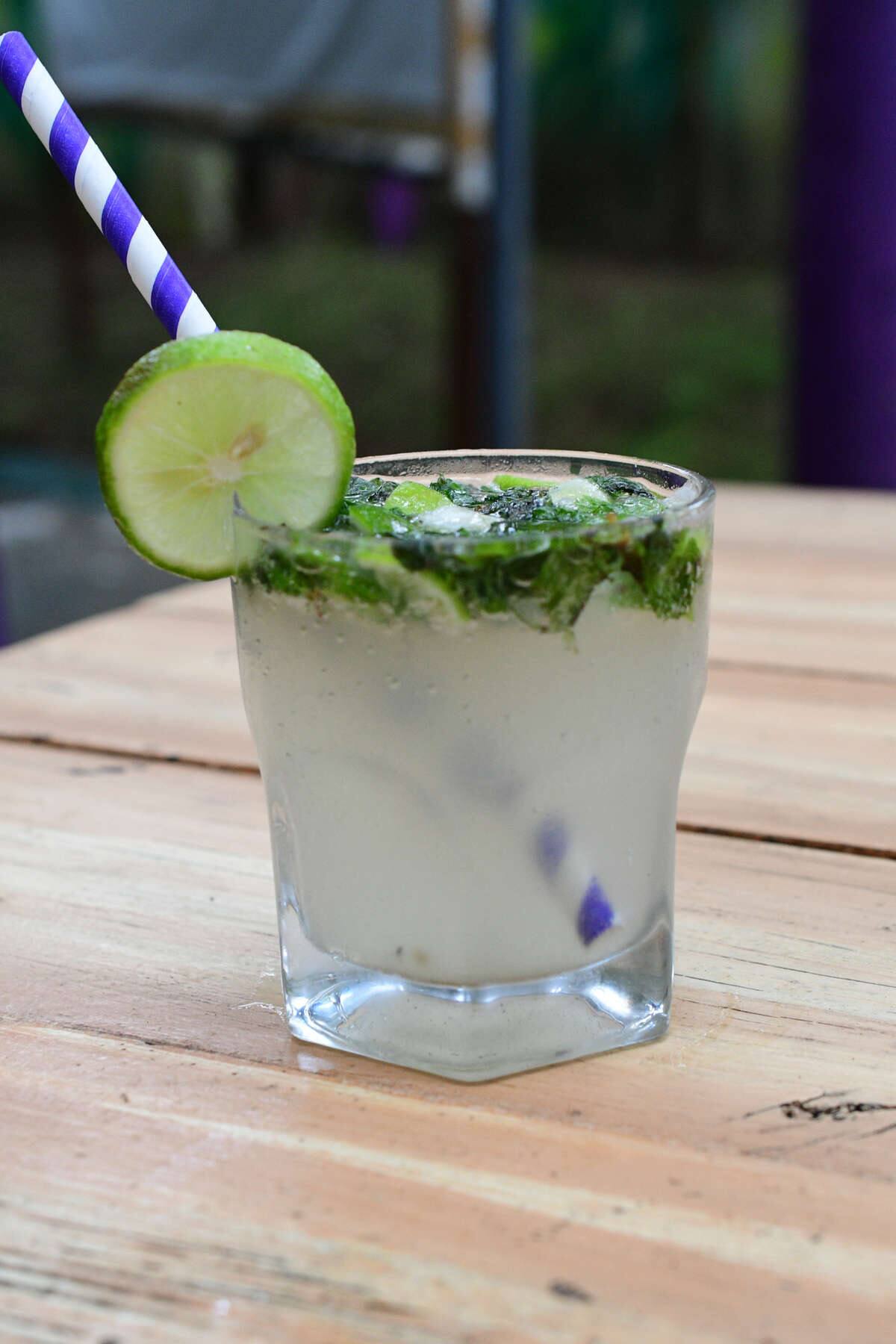 V3 Signet Kitchen And Bar By Tectona, Hinjawadi, Pune | Zomato