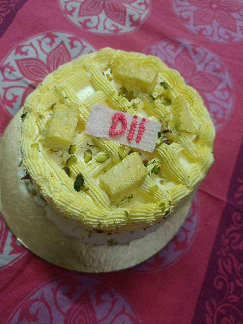 Fantasy Pastry Shop, Shahdara, New Delhi | Zomato