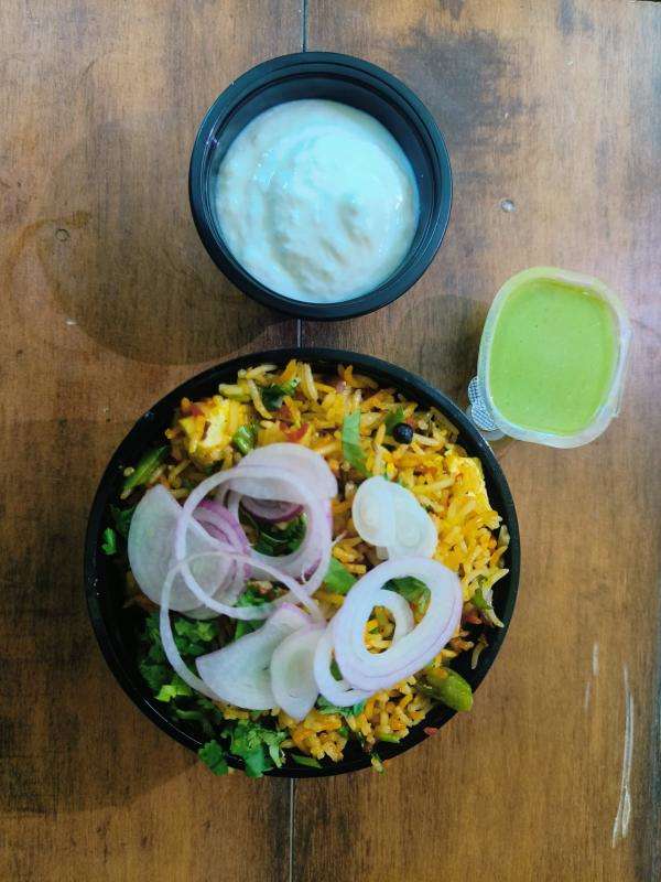 Tandoor D King, Sector 75 order online - Zomato