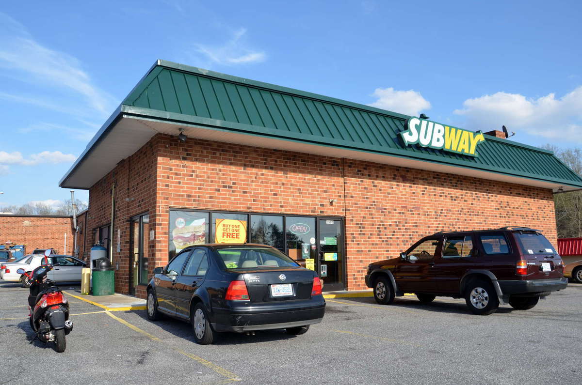 Subway, Newton, Hickory | Zomato