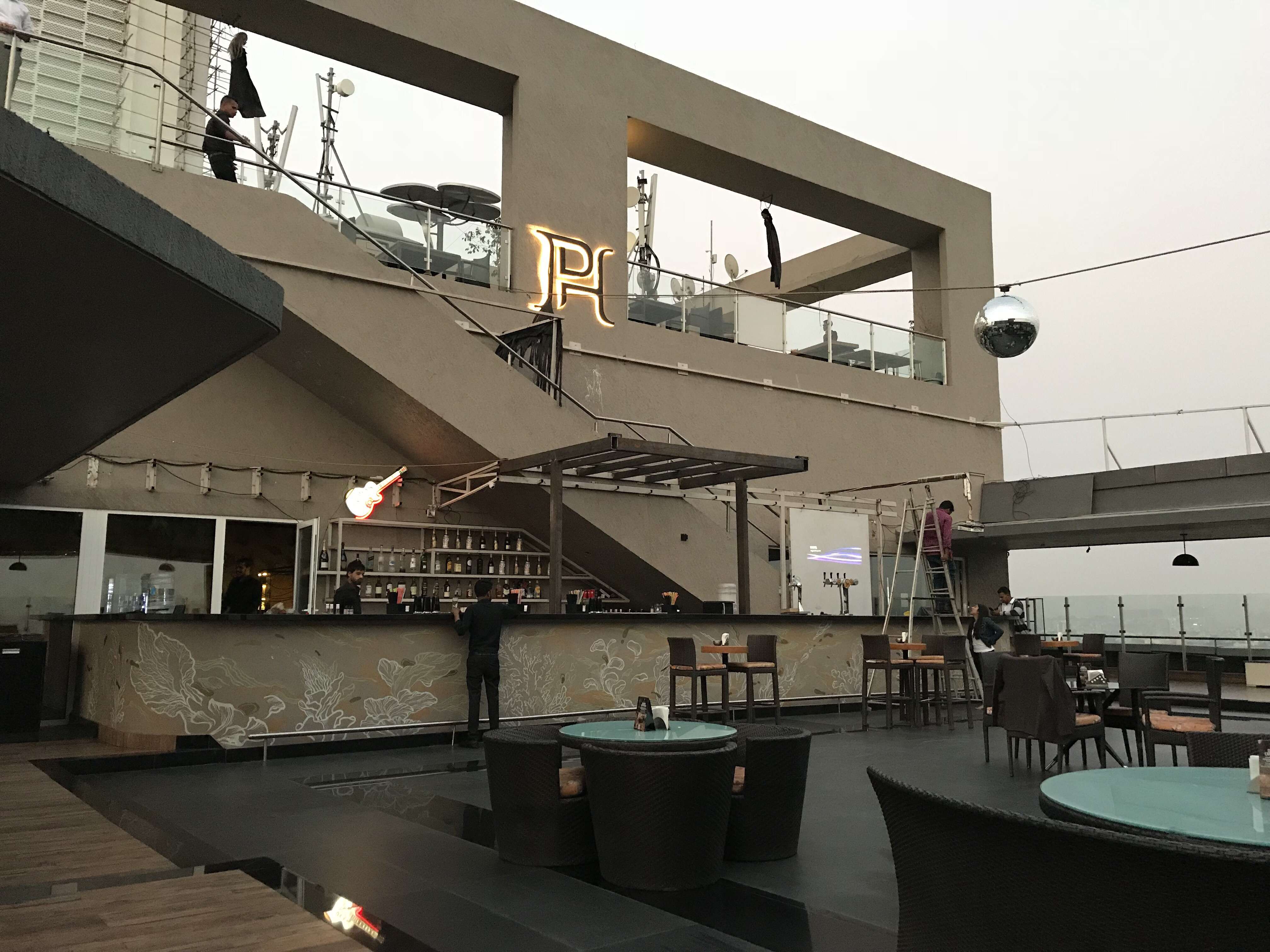 Penthouze, Mundhwa, Pune - Zomato